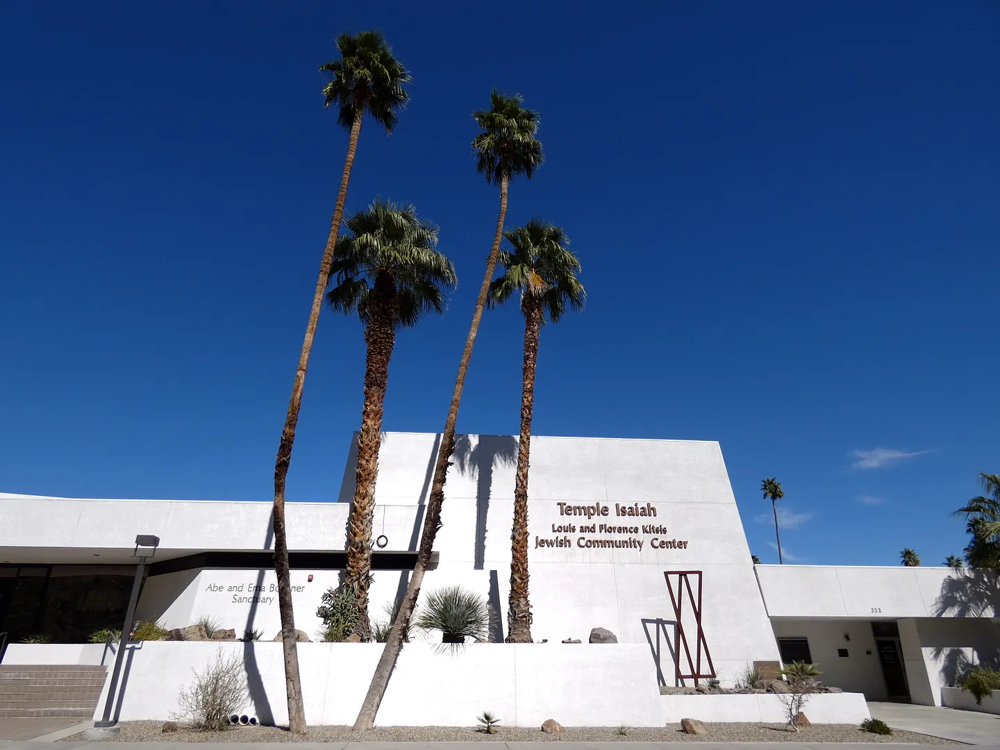 Temple Isaiah: The Evolution of Classical to Extreme Modernism at ...