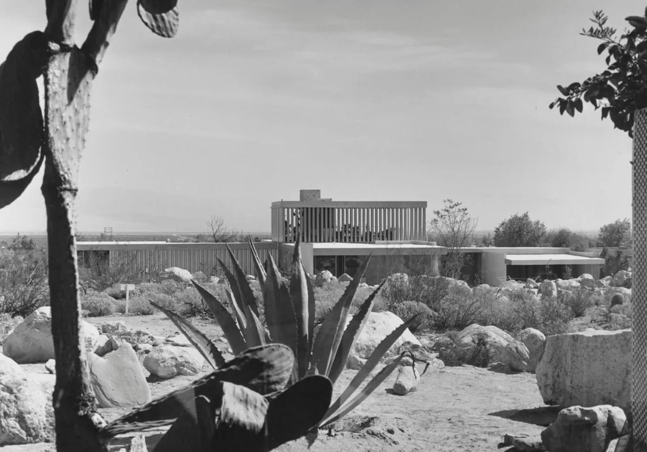 Desert Utopia: Oases of the Future in the Landscape of the Past at ...