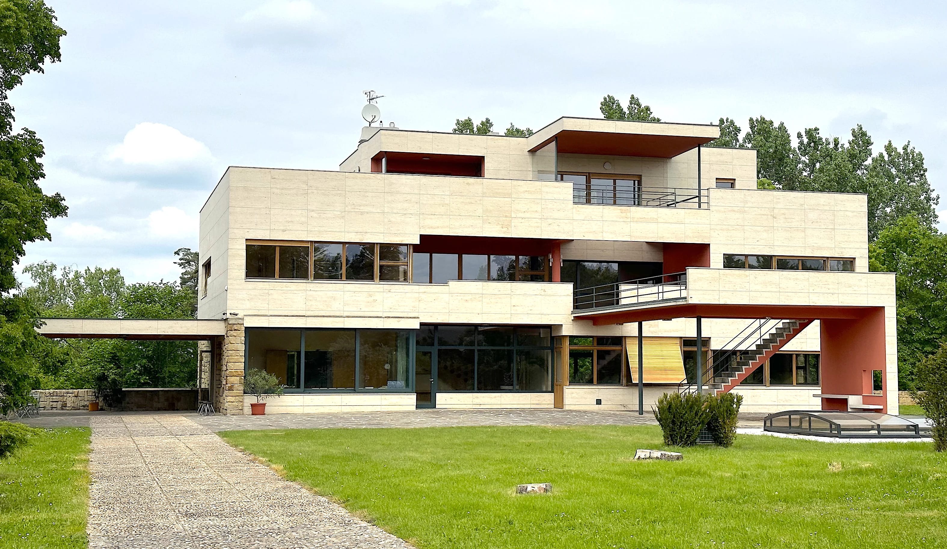 We Live Modern–The Evolution of the Czech Modernist House at Modernism ...