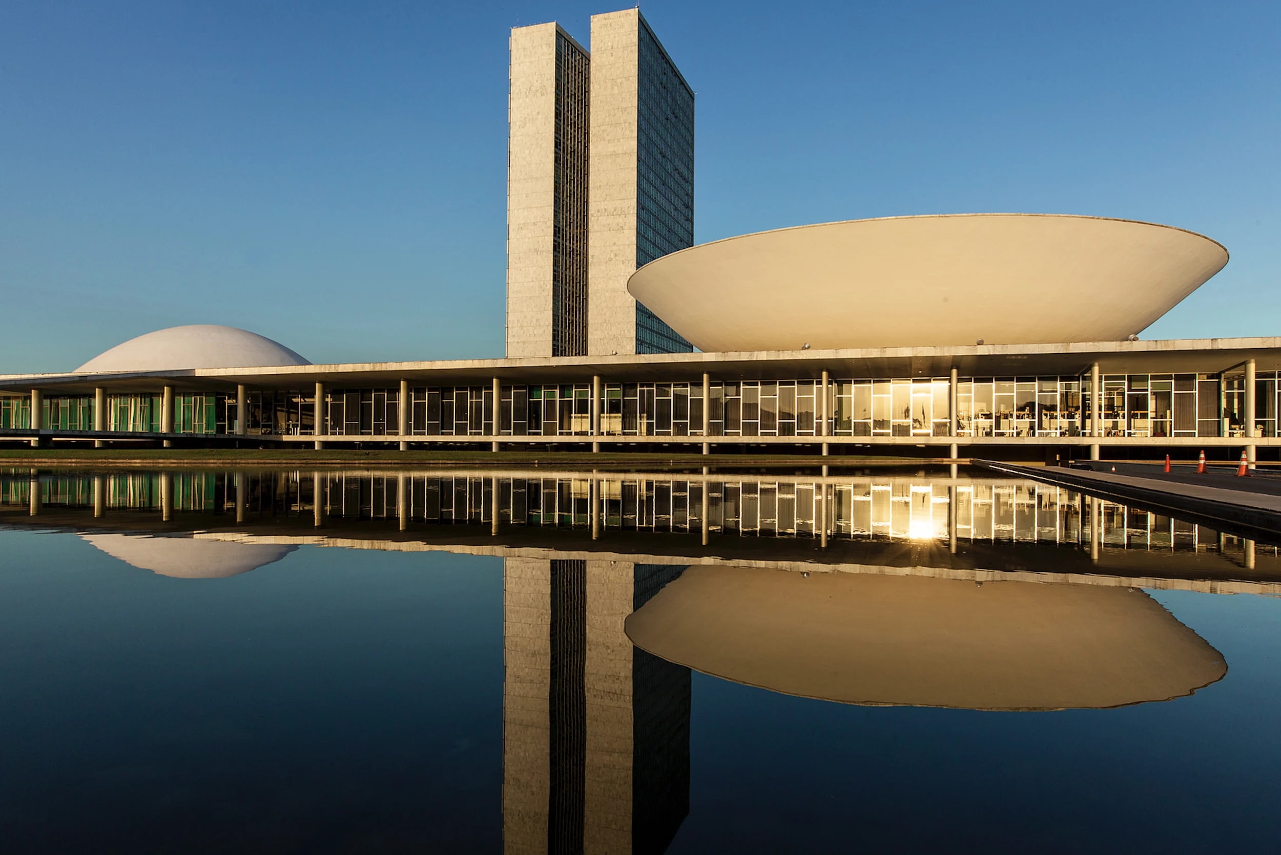 Le modernisme au Brésil : Liens entre Niemeyer, Bo Bardi, Burle Marx et ...